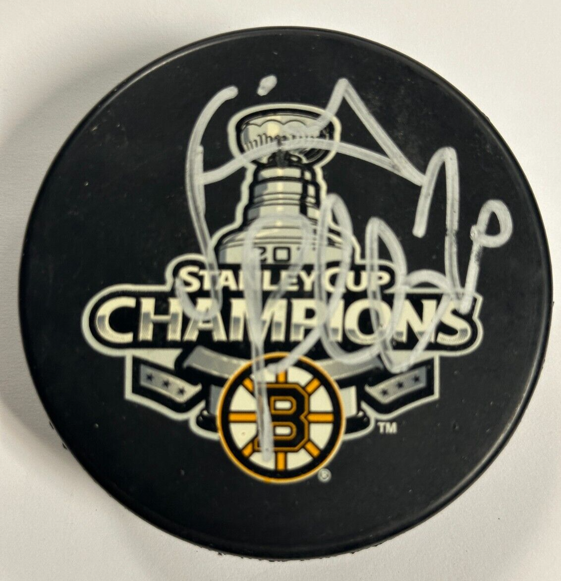Daniel Paille Autographed Boston Bruins 2011 Stanley Cup Champions Puc ...
